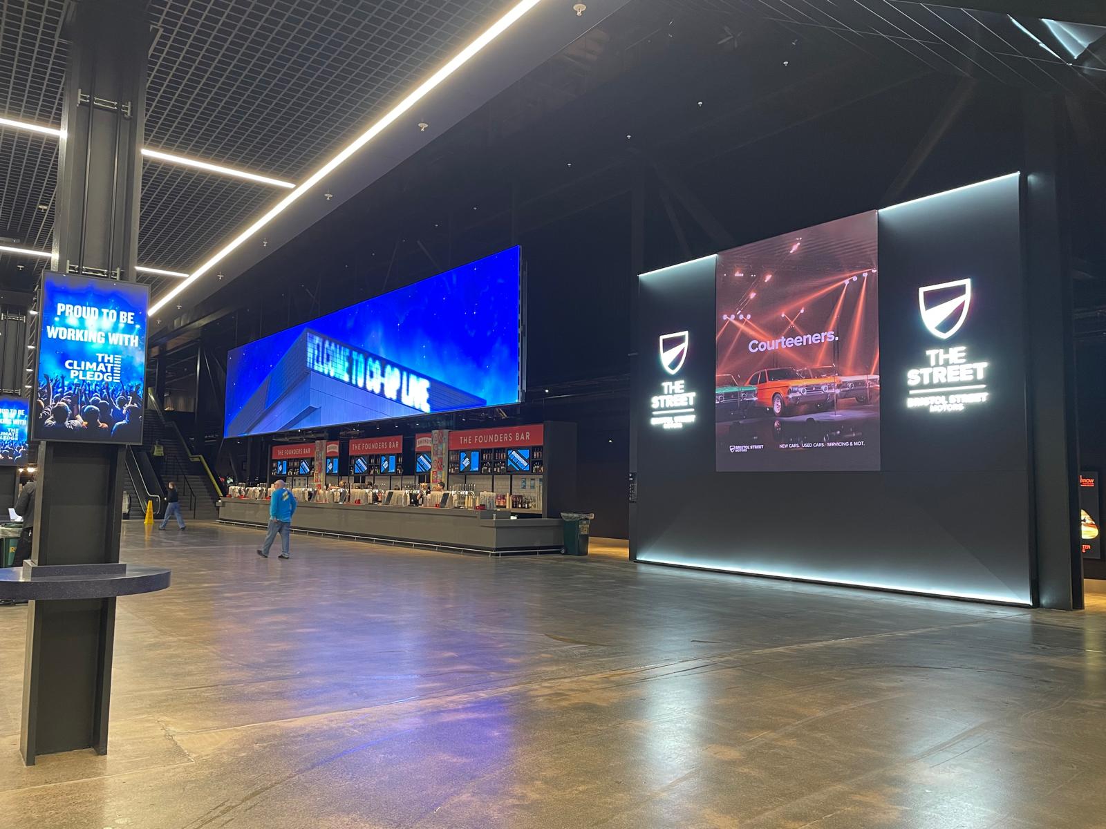 LED Digital Signage - Perfect for All Environments - Grand Technix